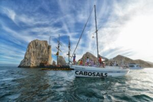 Cabo in December – Weather, things to do, and travel tips (2025)