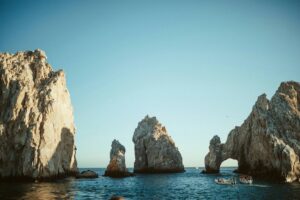 Cabo in December – Weather, things to do, and travel tips (2025)